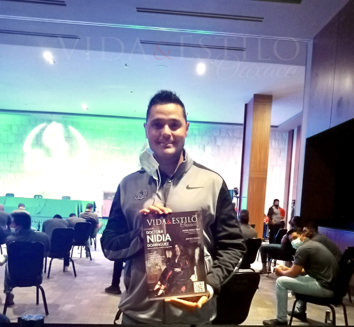 Erick R - Revista Vida y Estilo Oaxaca